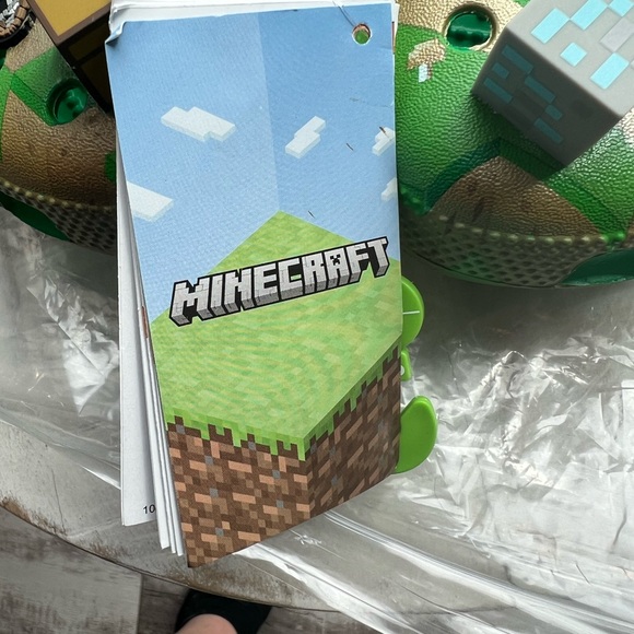 CROCS | Shoes | Crocs Minecraft Green Grass Size 6 | Poshmark